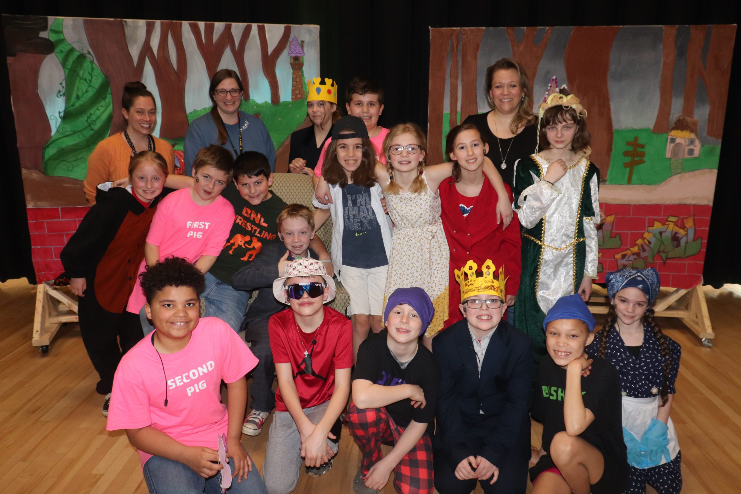 BES Drama Club Performs What Happened After Once Upon a Time | Berlin ...